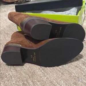 Very Volatile | Shoes | Very Volatile Brown Suede Western Boots | Poshmark